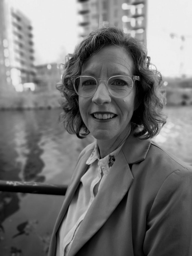 Laura Guthrie - Extraordinary Bodies