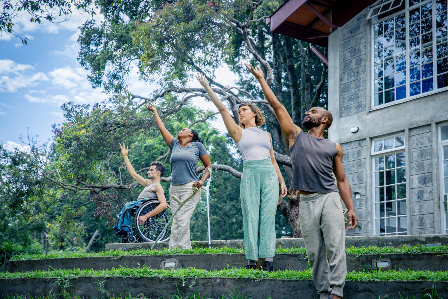 Earth, Wheels, Air - Extraordinary Bodies